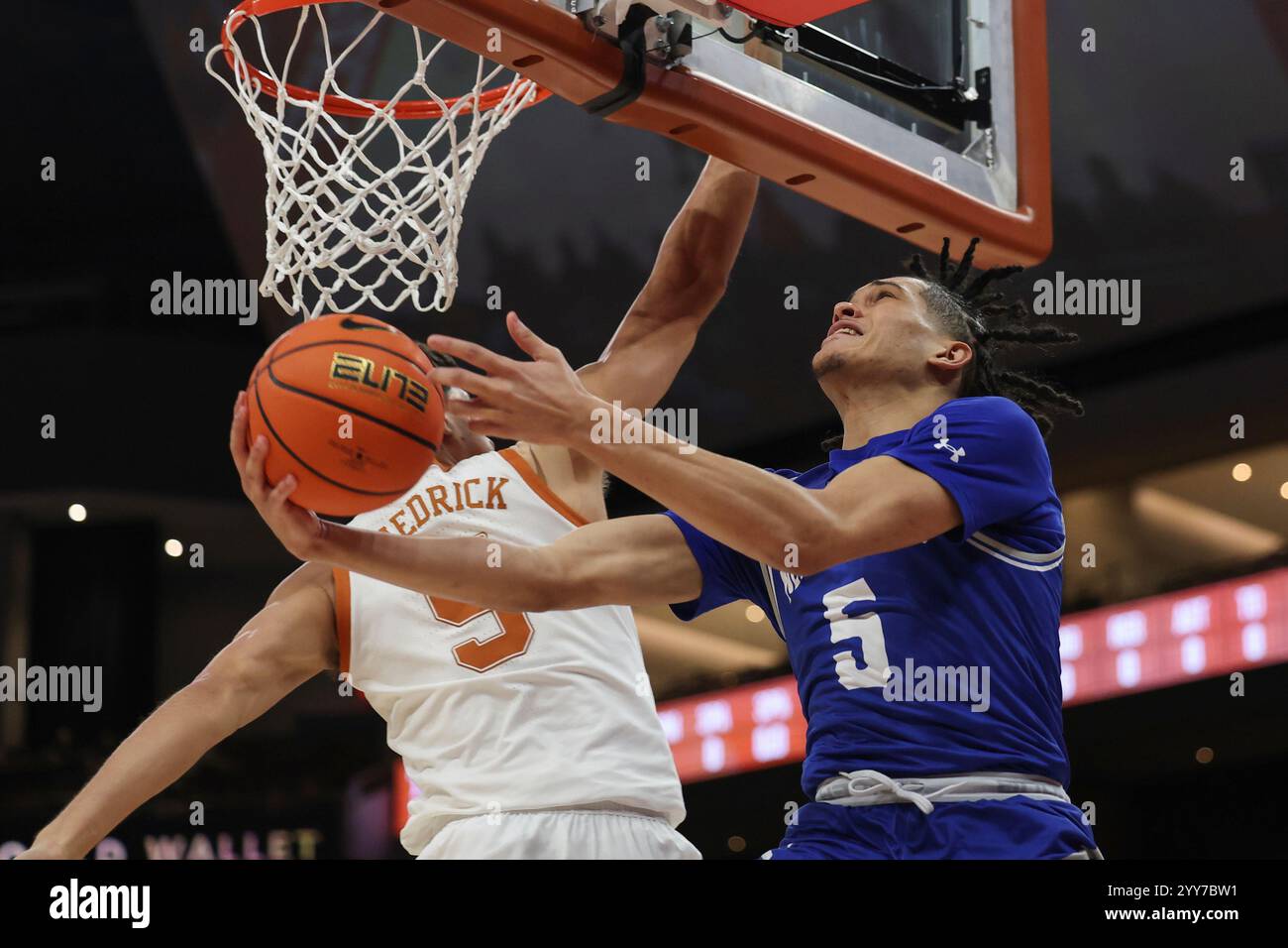 AUSTIN, TX - DECEMBER 19: New Orleans Privateers guard James White (5 ...