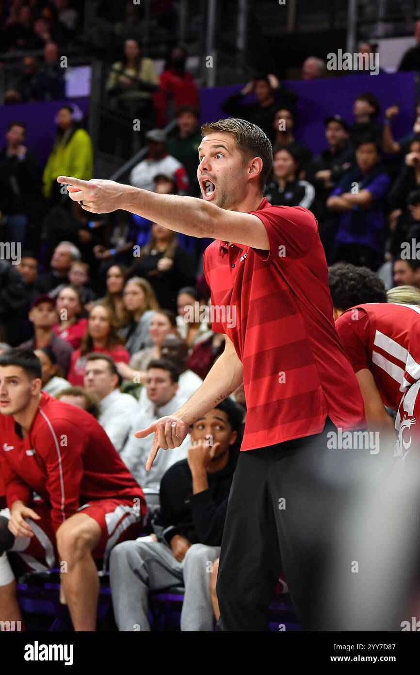 Seattle, Washington, USA. 18th Dec, 2024. Washington State Cougars head ...