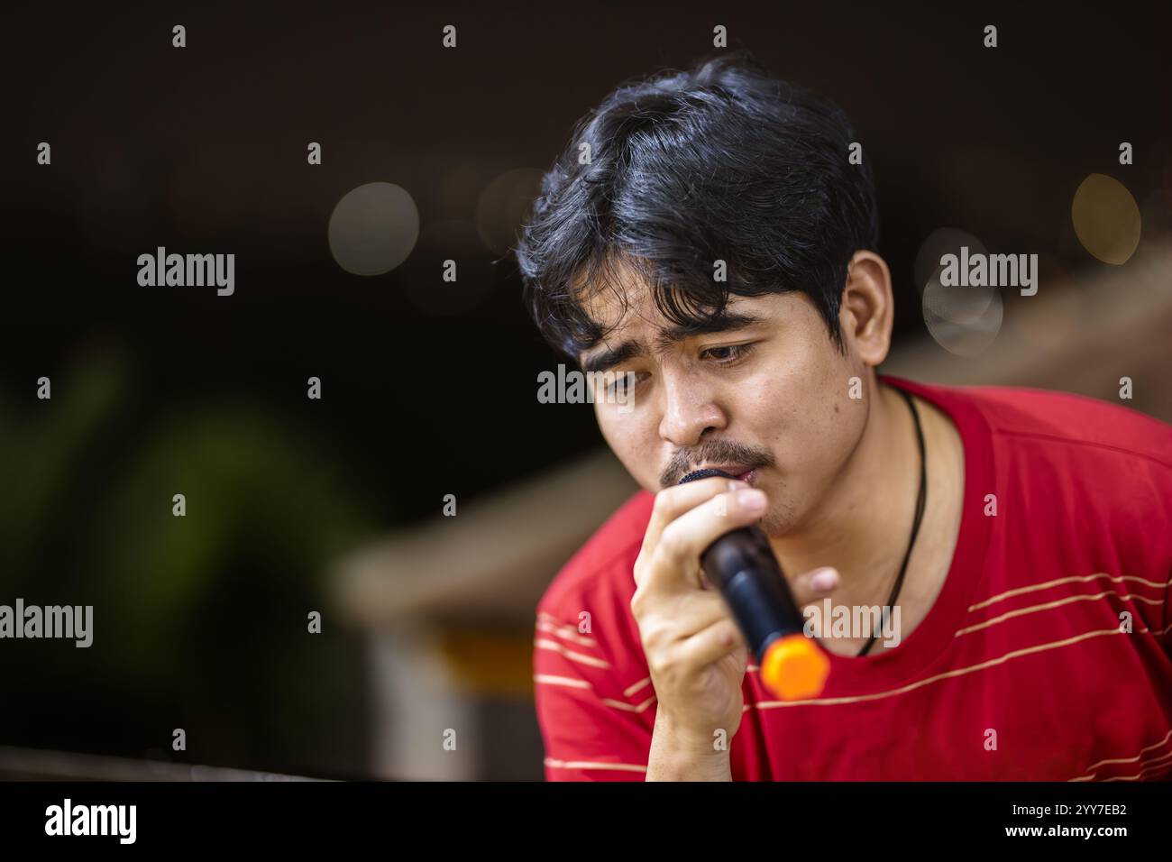 Music male hi-res stock photography and images - Alamy