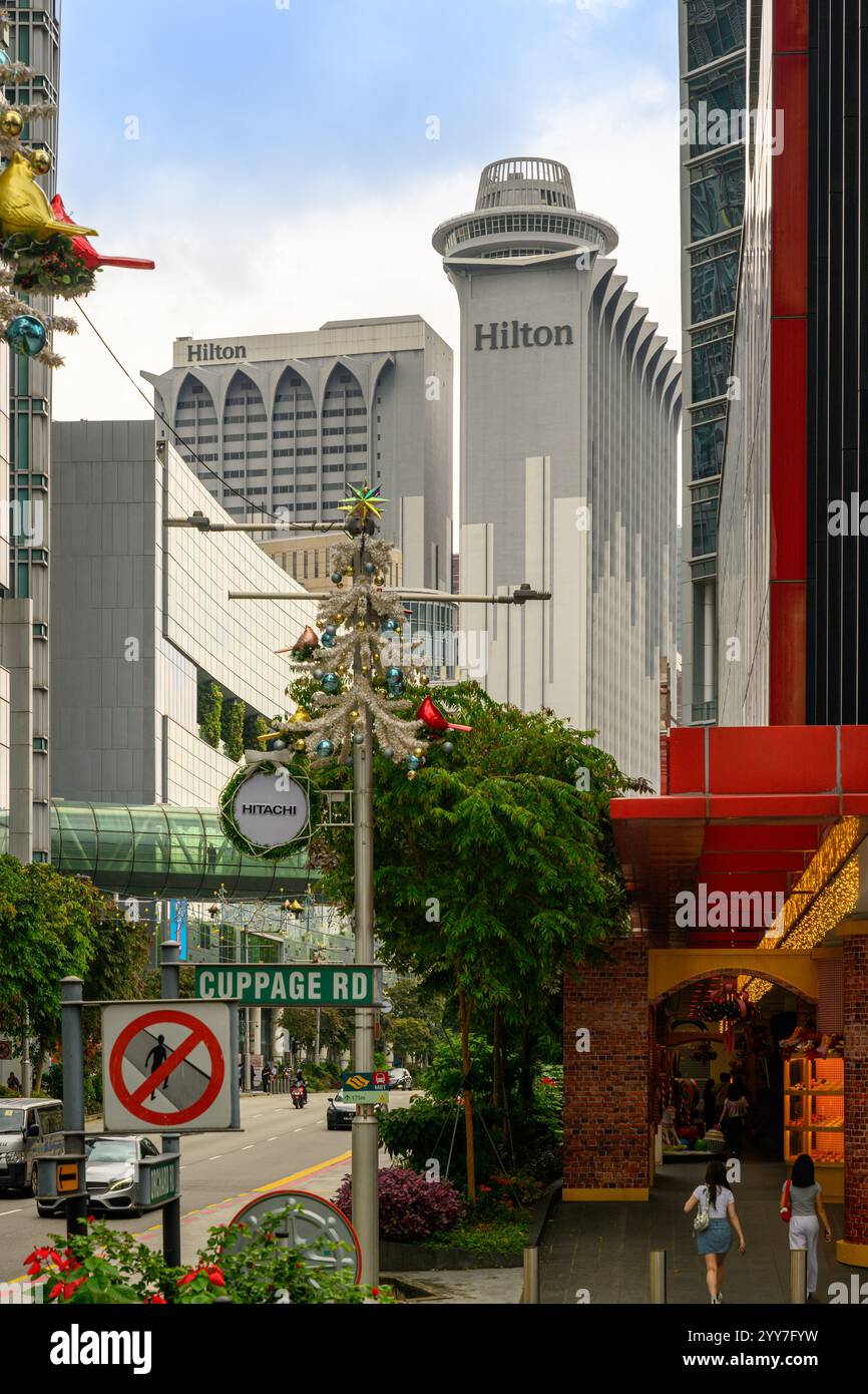 Hilton Hotel Orchard, Orchard Road, Singapore Stock Photo - Alamy