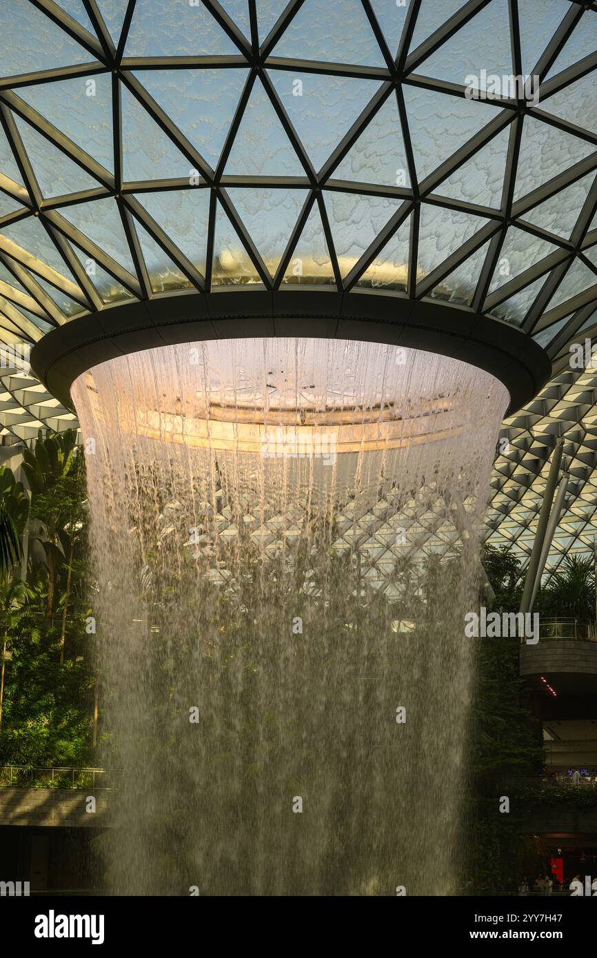The Jewel Rain Vortex, Changi Airport, Singapore Stock Photo - Alamy