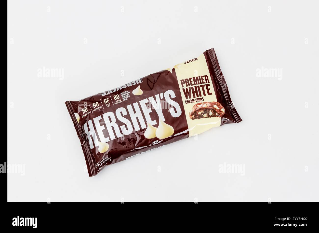 Hershey's premier white cookie crisps packaged in brown and white ...