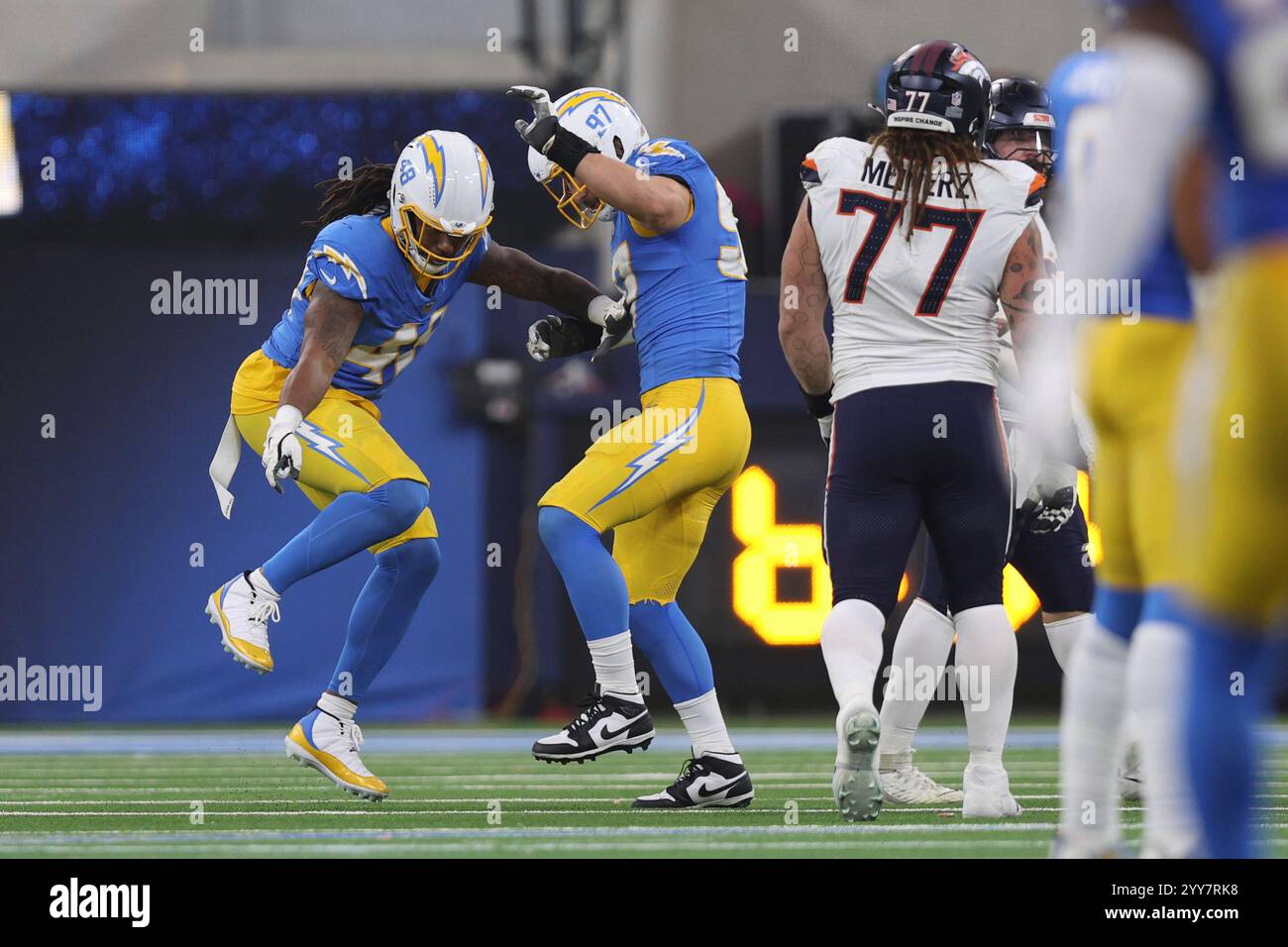 Inglewood, California, USA. 19th Dec, 2024. Los Angeles Chargers ...