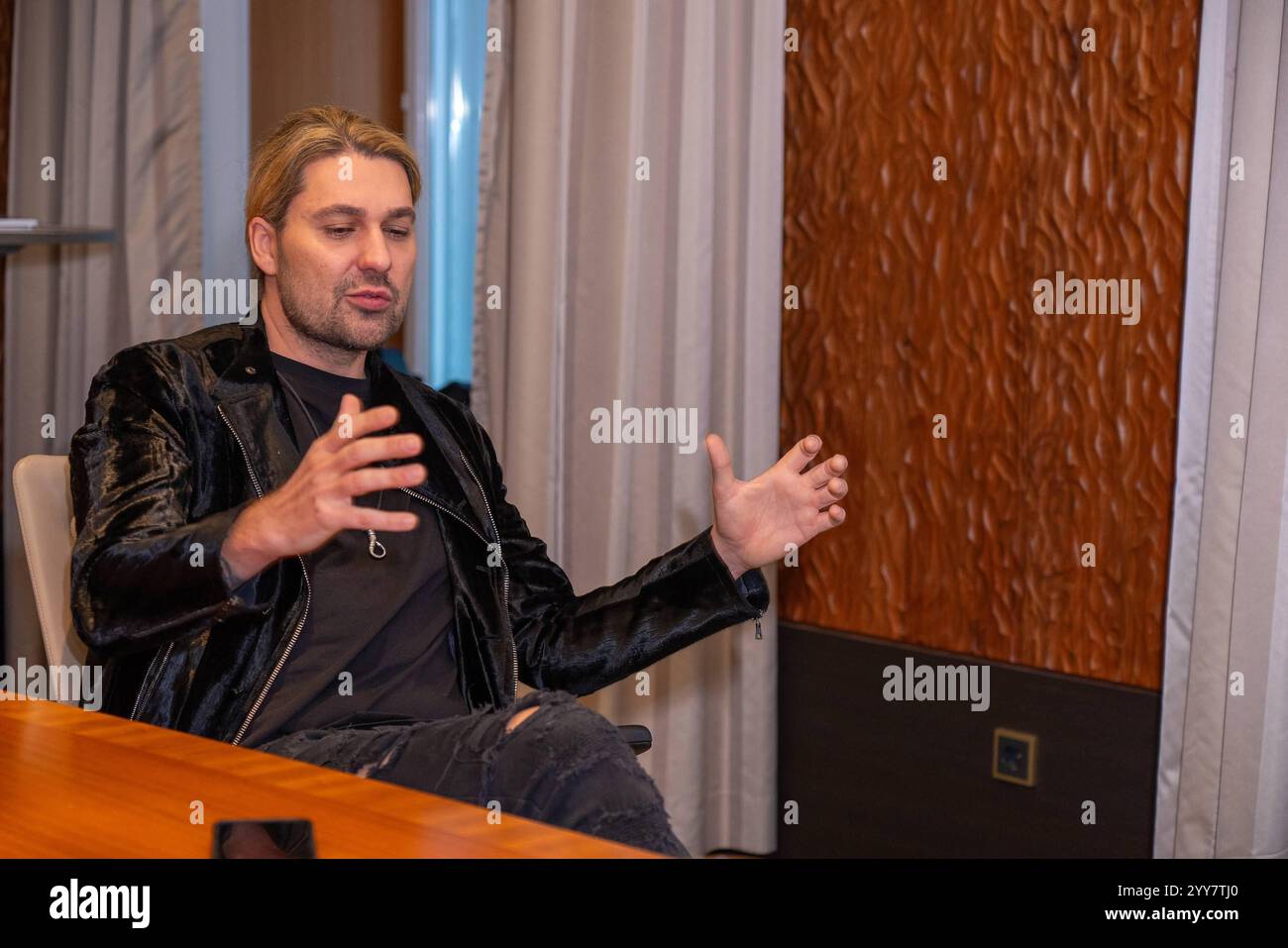 Interview appointment with David Garrett (Garett Garret) in advance of ...