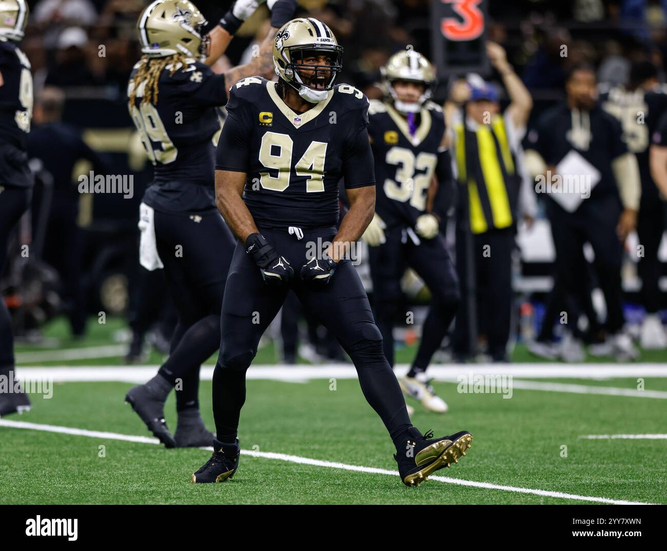 New Orleans Saints defensive end Cameron Jordan (94) flex after a loss ...