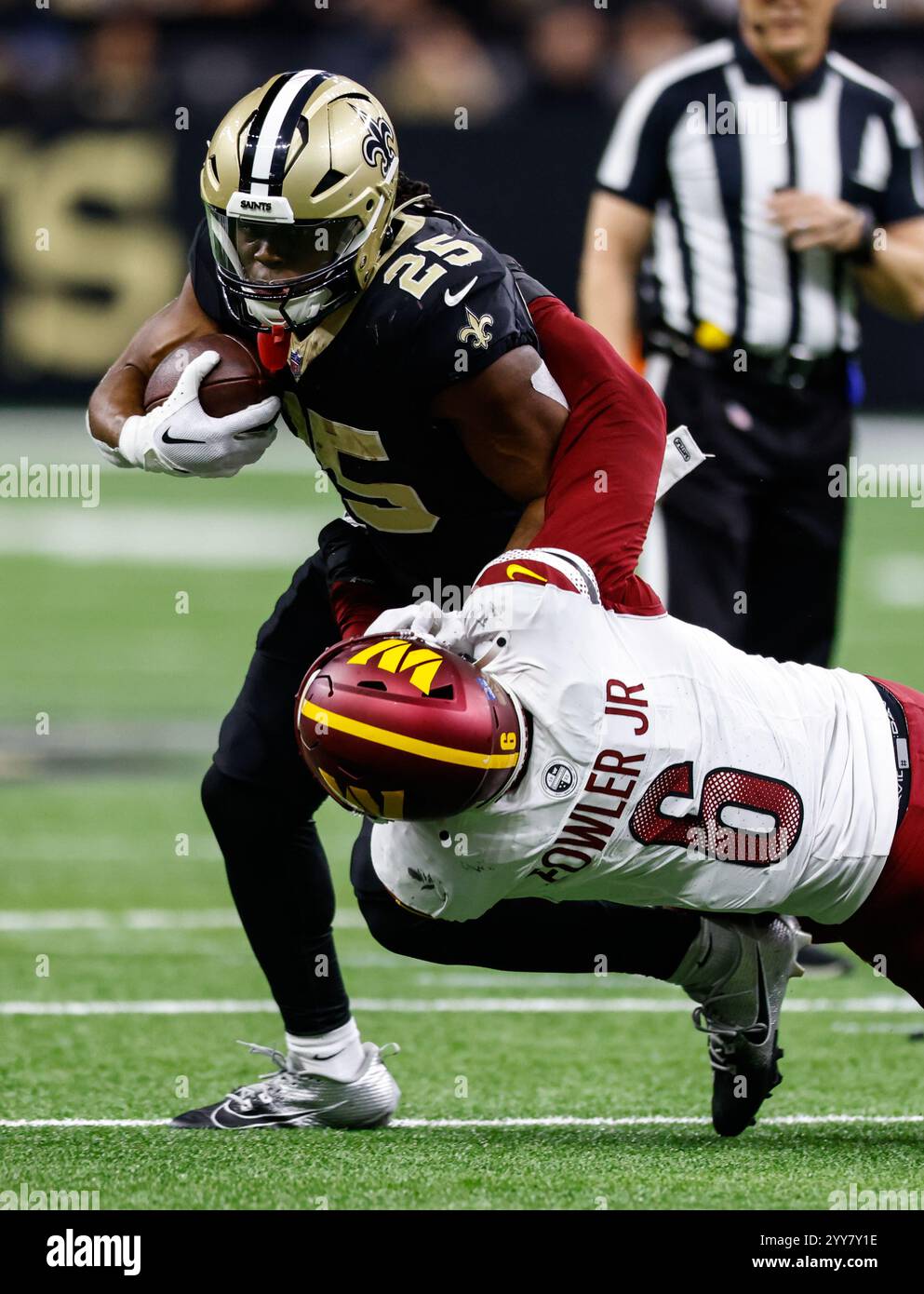 New Orleans Saints running back Kendre Miller (25) with the carry at ...