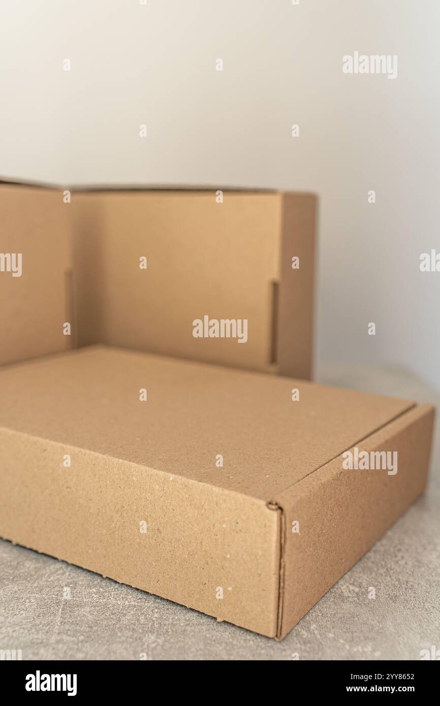 Green wrapping materials hi-res stock photography and images - Alamy