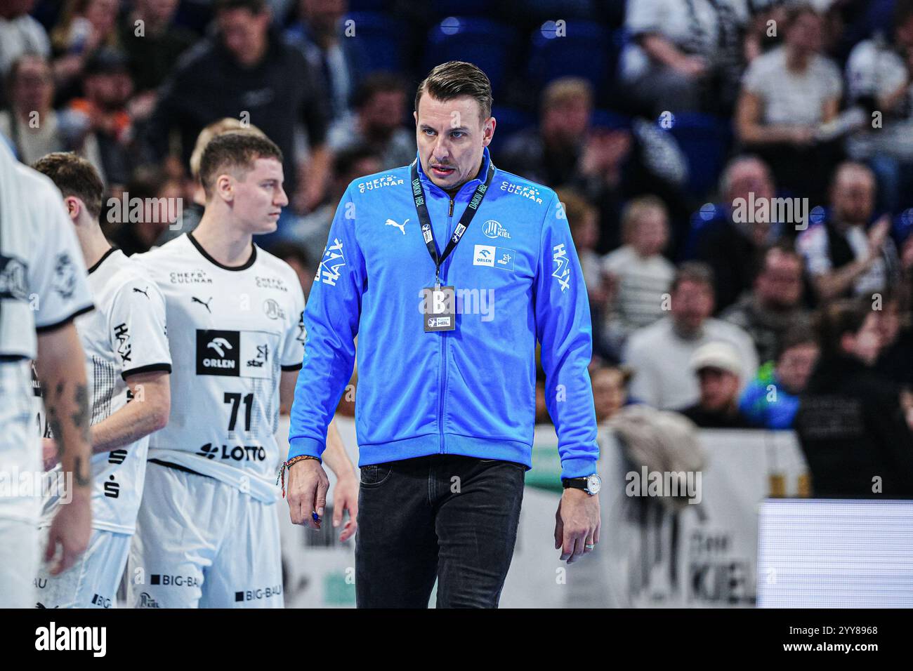 Filip Jicha (THW Kiel, Trainer) GER, THW Kiel vs. VfL Gummersbach ...