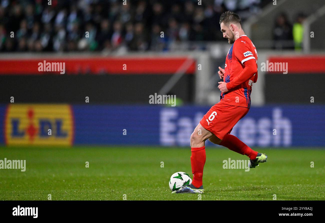 Patrick Mainka 1. FC Heidenheim 1846 FCH (06) Aktion am Ball 1. FC ...