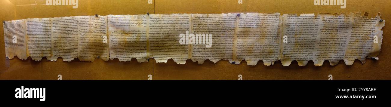 Rule of community scroll hi-res stock photography and images - Alamy