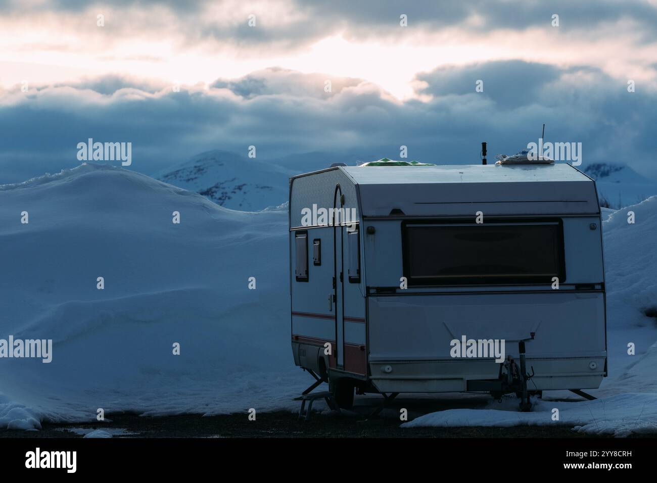 Winter camping caravan hi-res stock photography and images - Alamy