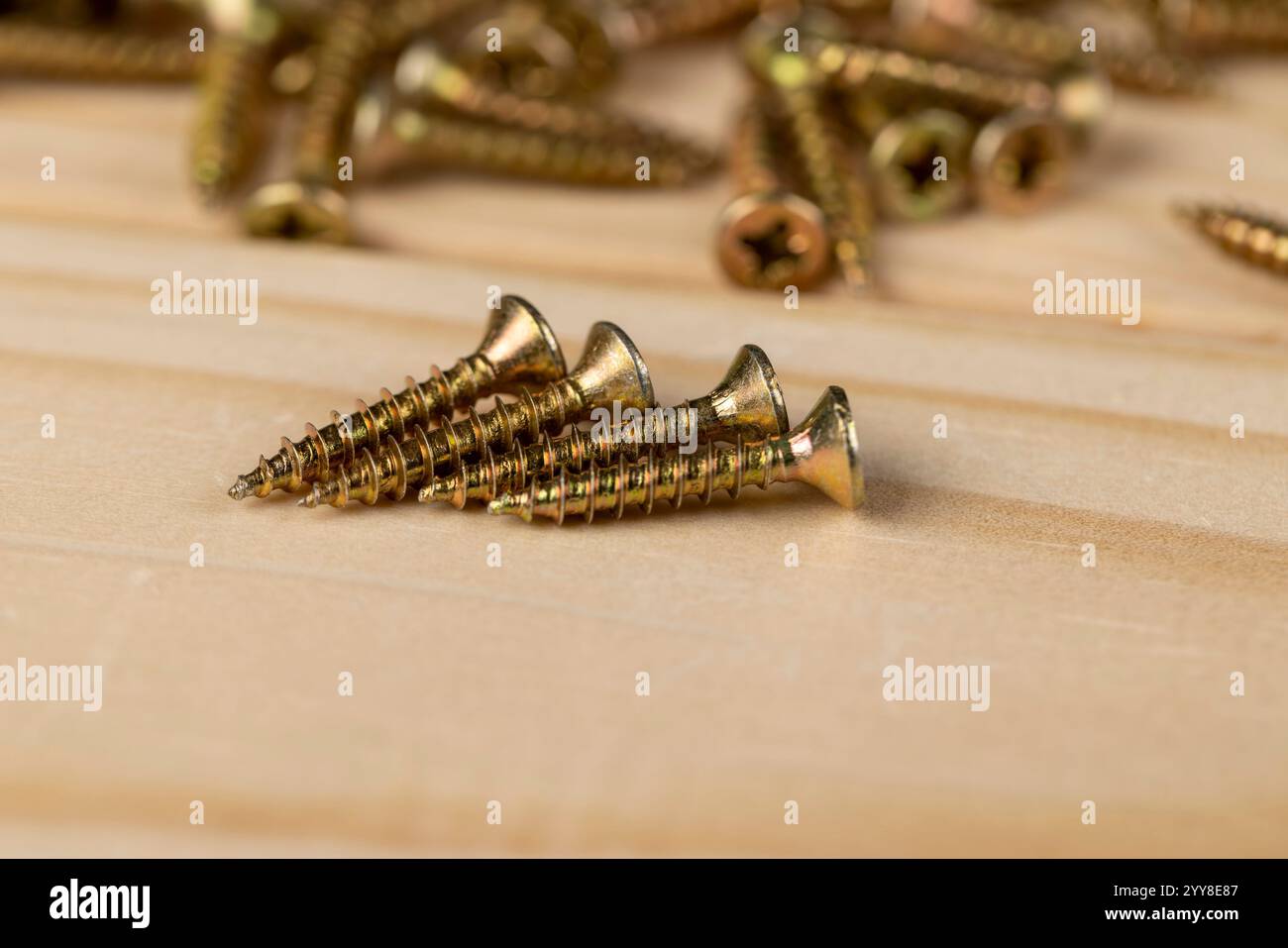 screws for installation and construction work with wood, yellow metal ...