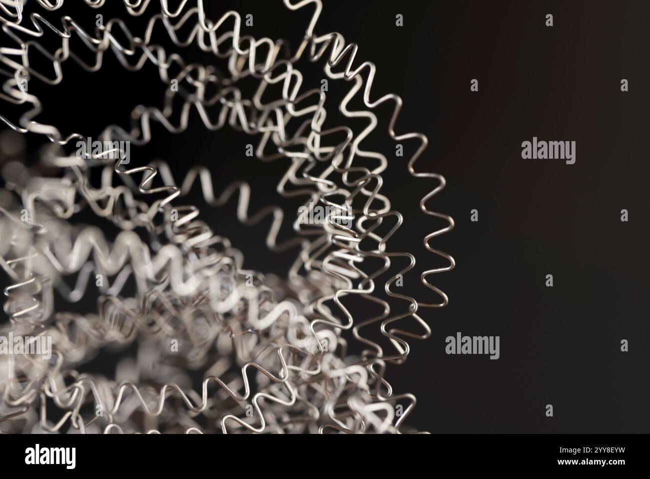 Bent wire details hi-res stock photography and images - Alamy