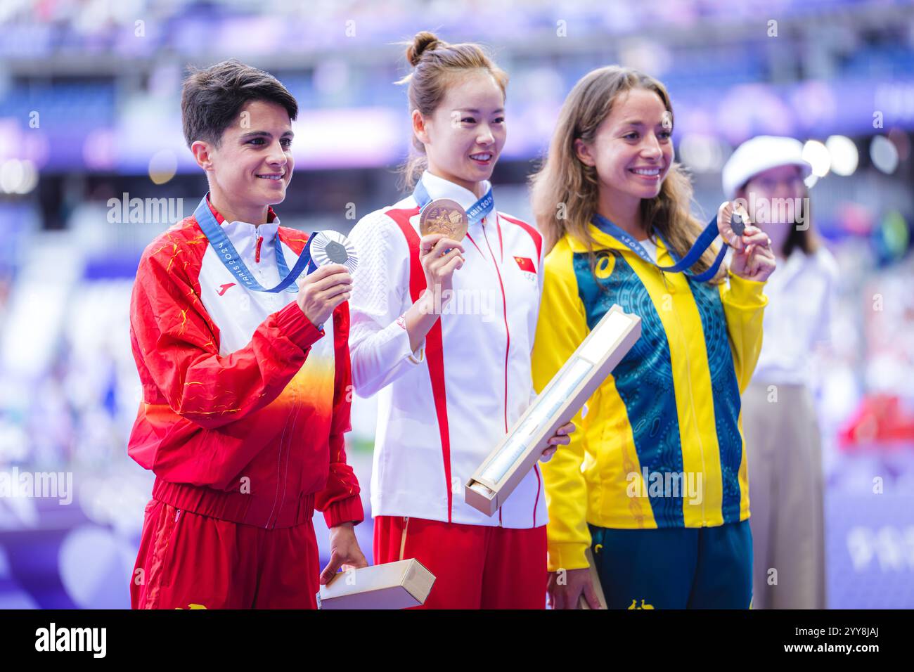 Maria Perez,Yang Jiayu,Jemima Montag at the award ceremony and ...