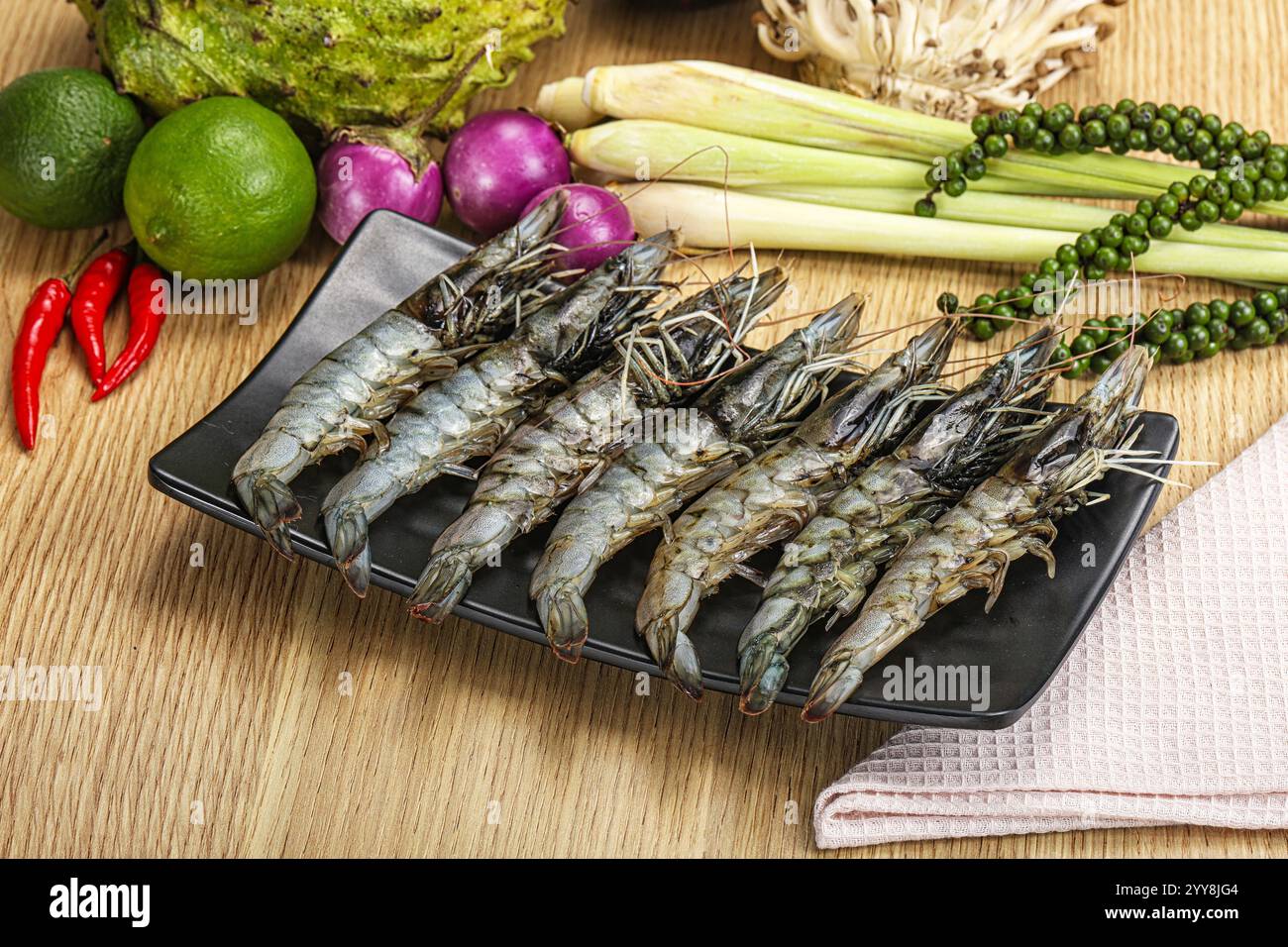 Fresh raw uncooked big tiger prawn Stock Photo - Alamy