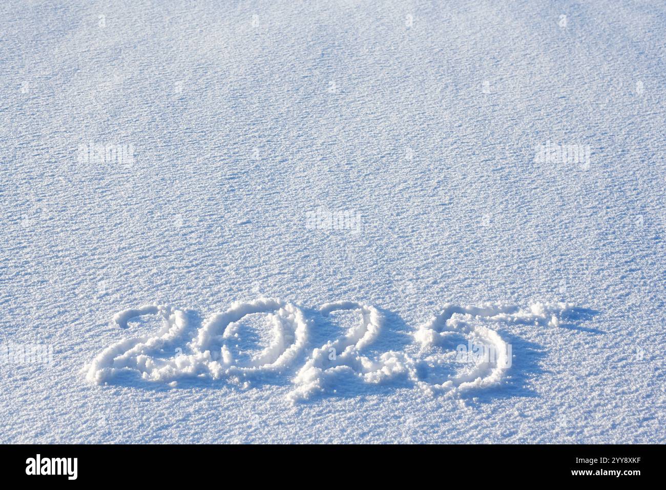 2025 written in frozen snow hi-res stock photography and images - Alamy