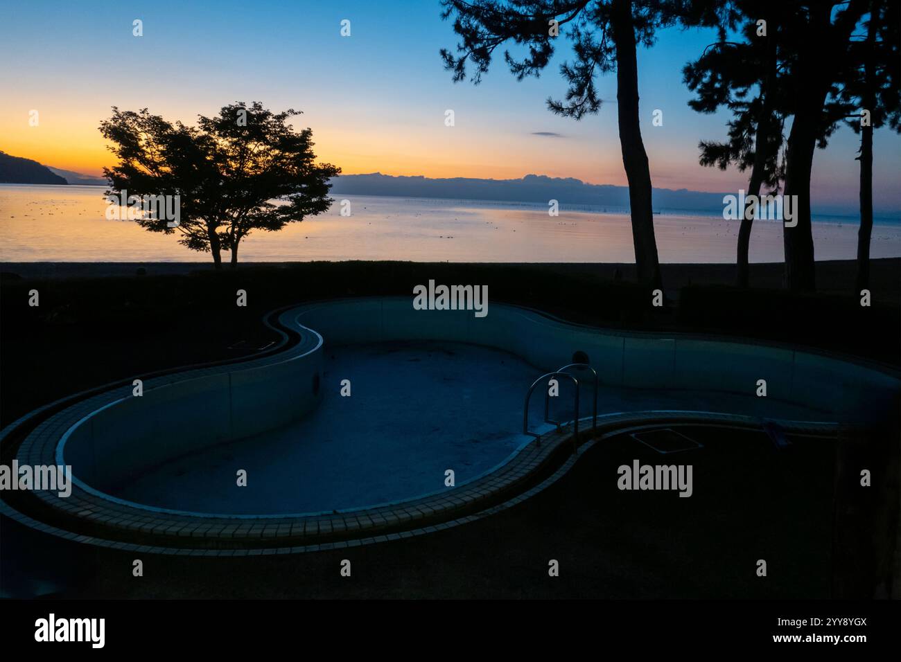 Okubiwako makino grand park hotel hi-res stock photography and images ...