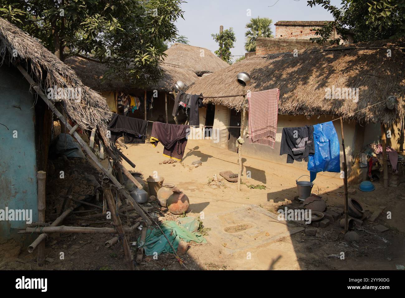 Thatched hut of a Santal village. Birbhum, West Bengal, India Stock ...