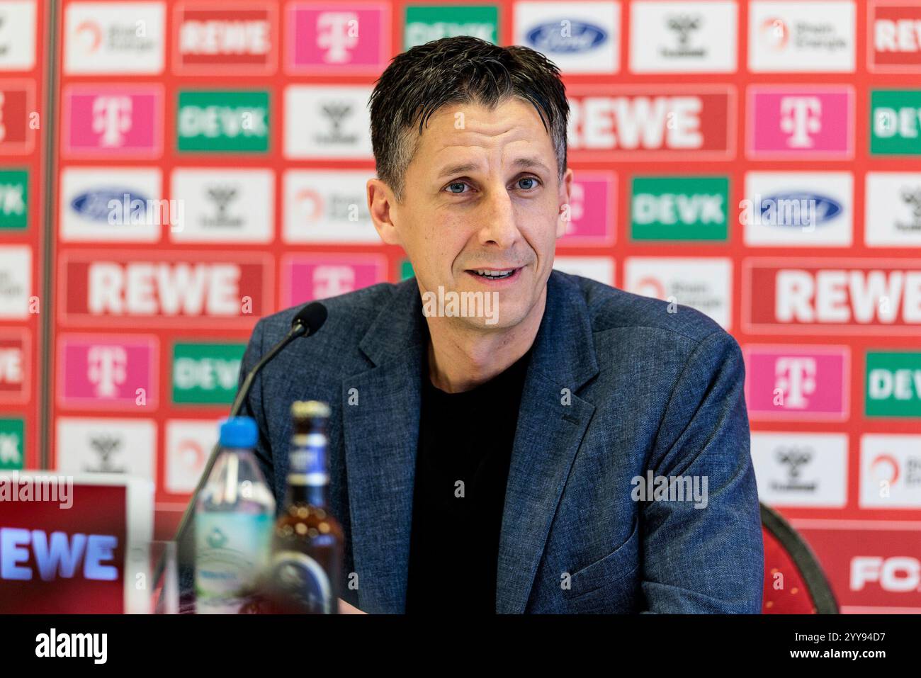 Dr. Christian Keller (Gesch?ftsf?hrer 1. FC K?ln) 2. Fussball Bundesliga: Pressekonferenz 1. FC ...