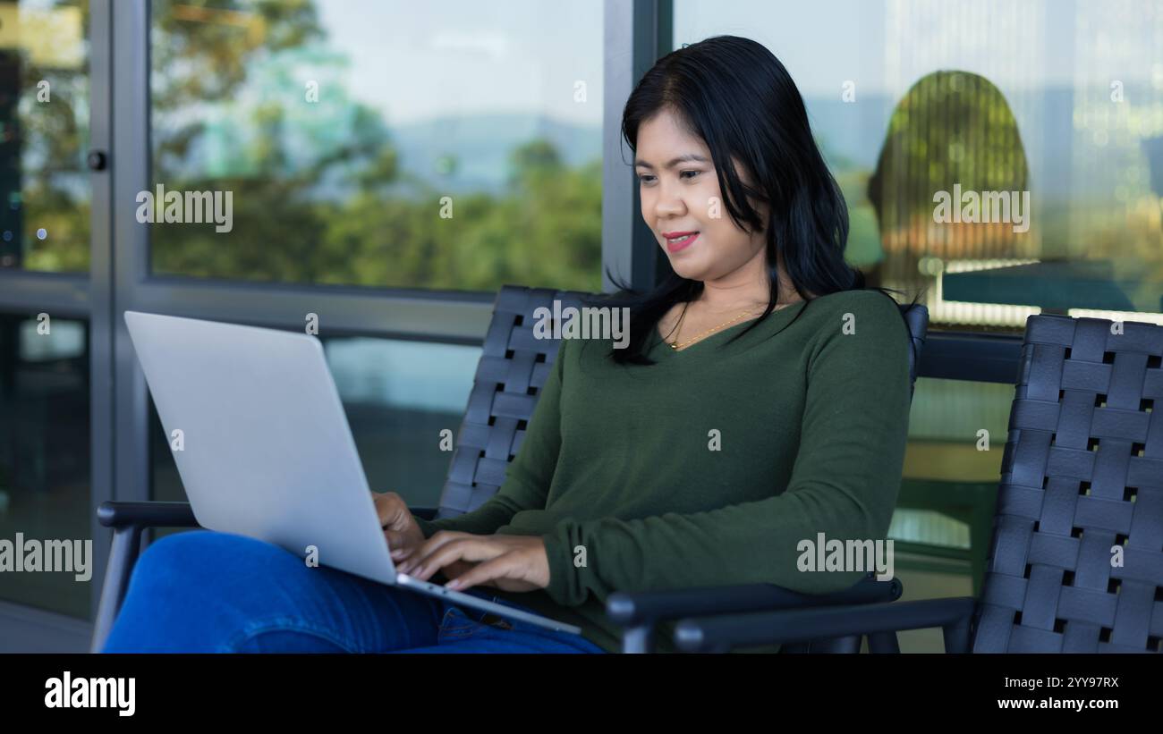 Businessman analyzing company performance graph to generate profit and ...