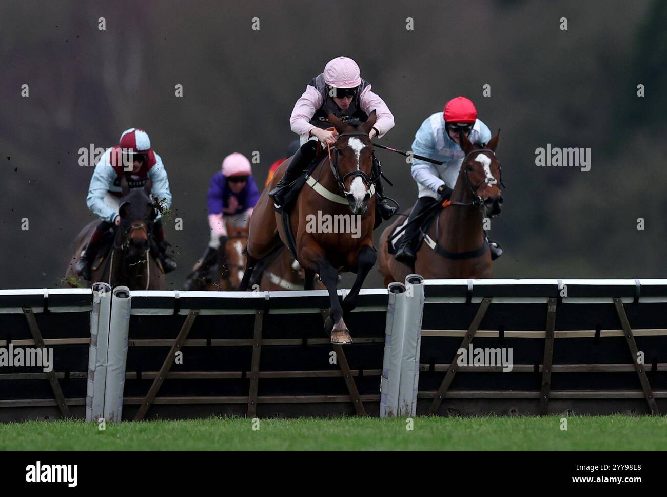 King William Rufus ridden by Freddie Gordon coming home to win the ...