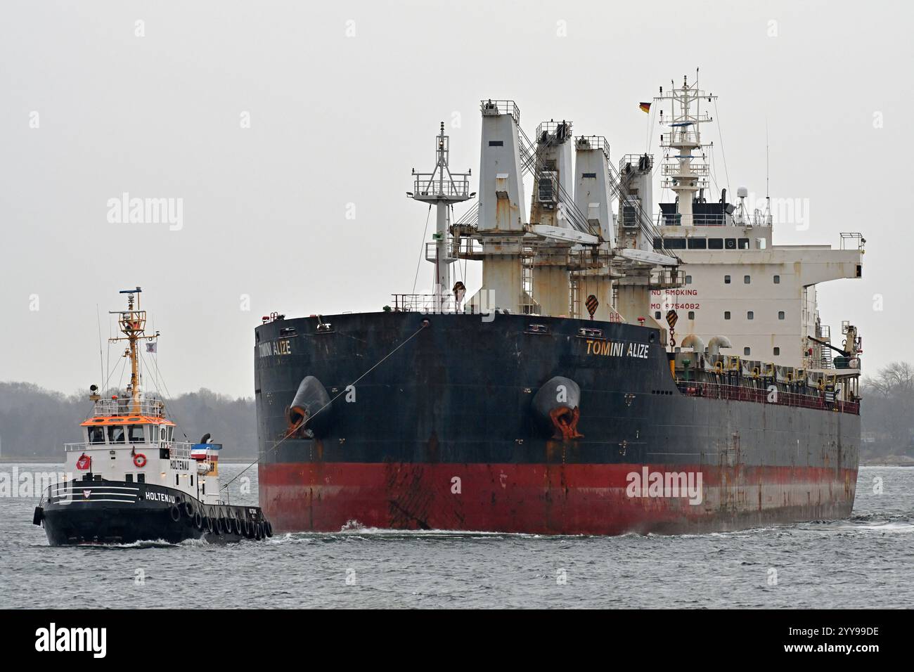 Bulkcarrier TOMINI ALIZE at the Kiel Canal Stock Photo - Alamy