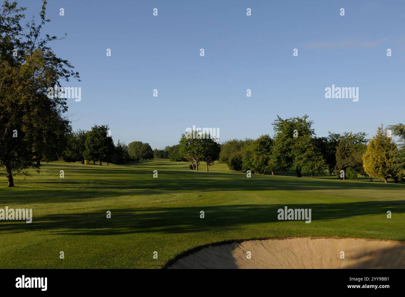 View of 18th Green back towards the Fairway, Mid Kent Golf Club ...