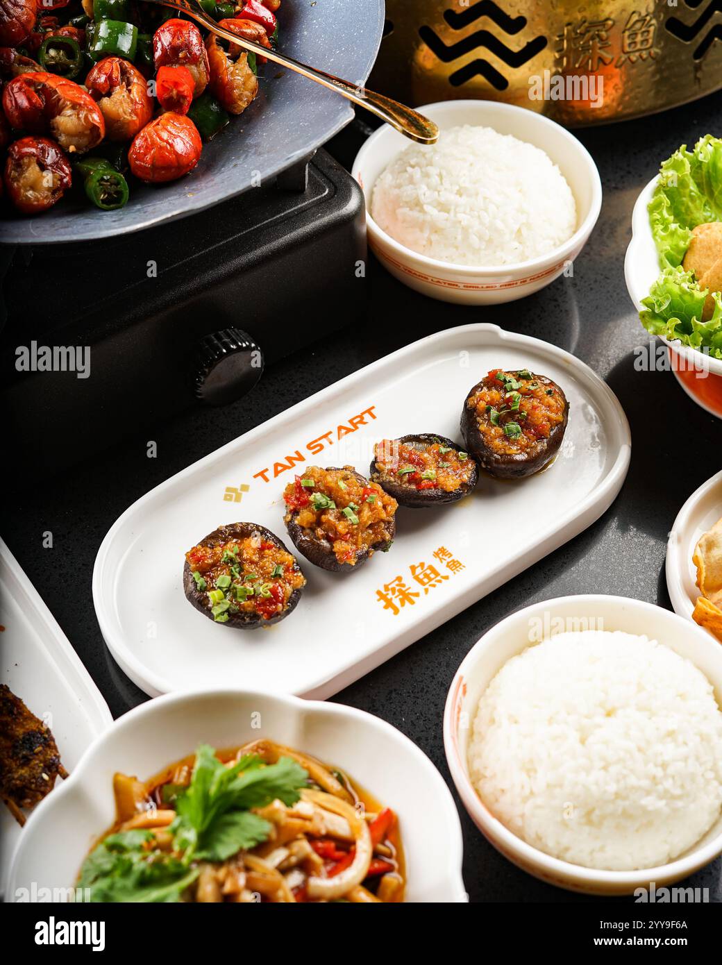 Vibrant chinese dishes hi-res stock photography and images - Alamy