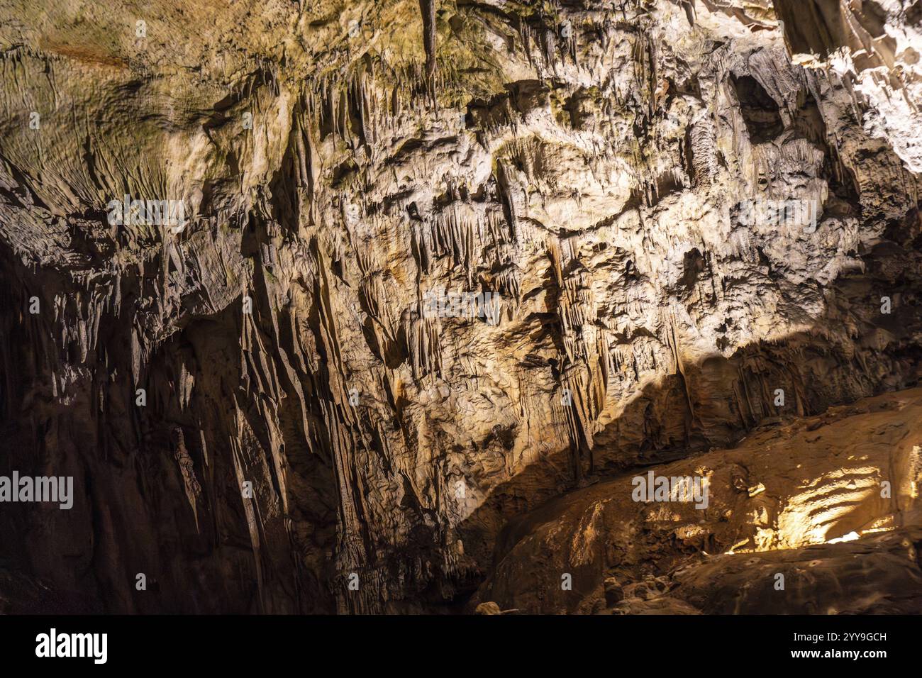 Impressive view cave ceiling hi-res stock photography and images - Alamy
