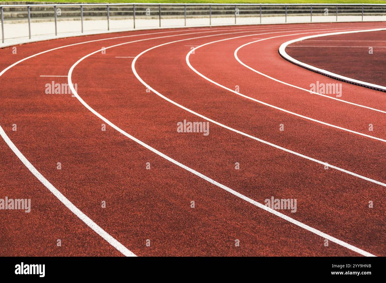 The cinder track hi-res stock photography and images - Alamy