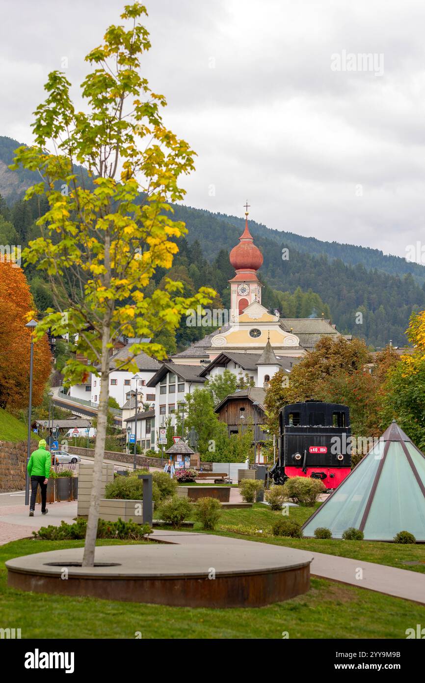 Ortisei, Italy- September 26, 2024: Summer street view in alpine ...