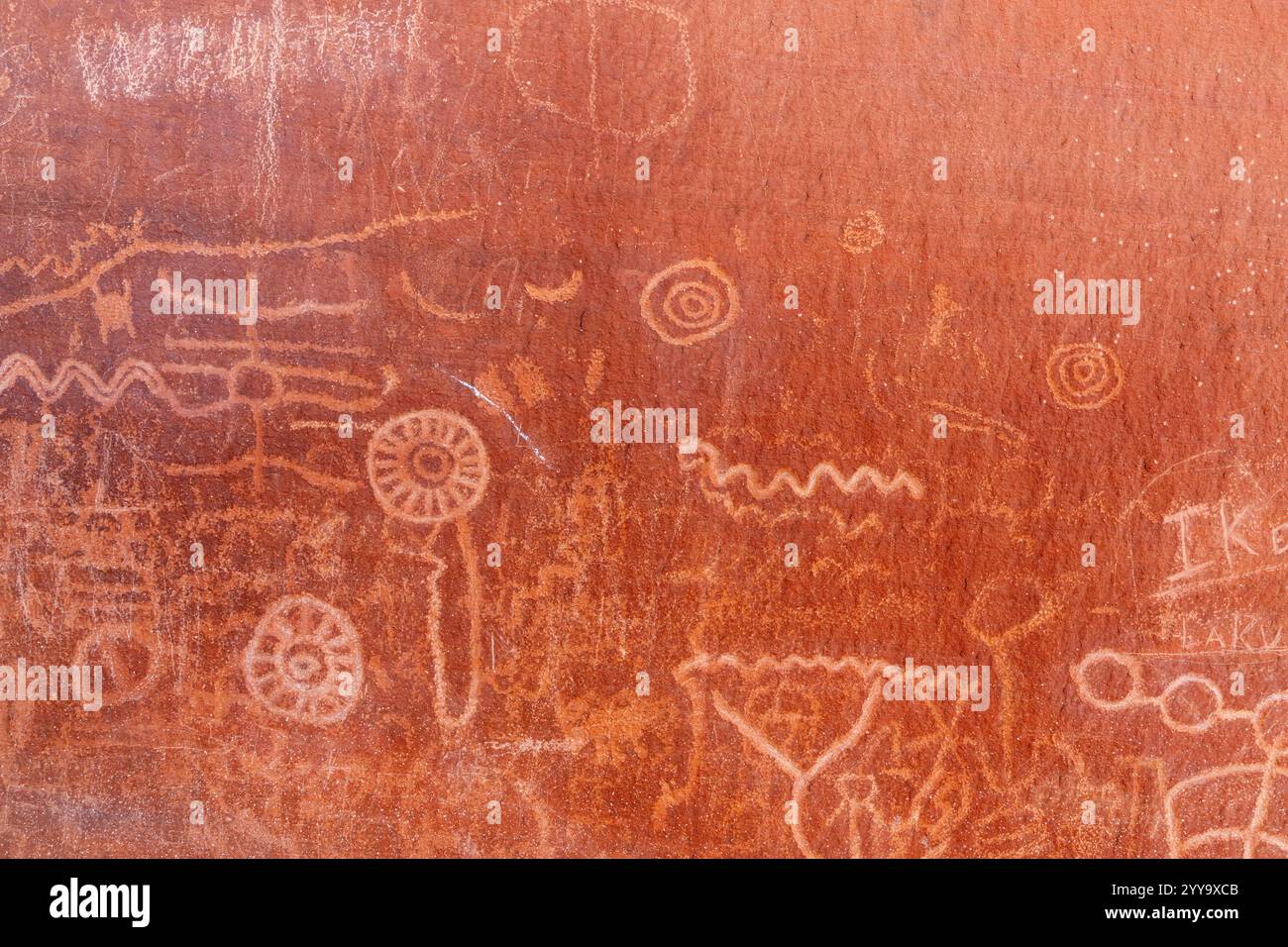 Photograph of Atlatl Rock, Valley of Fire State Park, Nevada, USA Stock ...