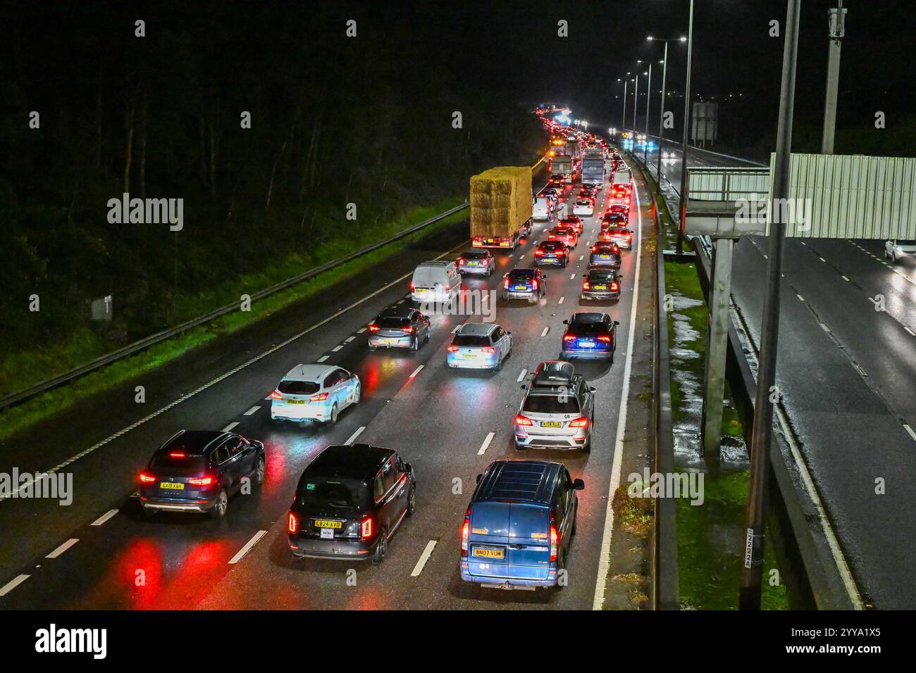 Exeter, Devon, UK. 20th December 2024. Traffic is almost at a ...