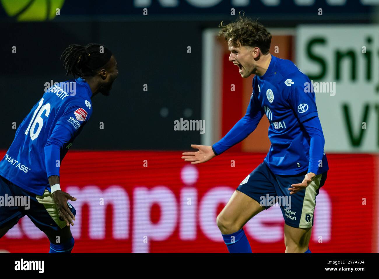 Emmen, Netherlands. 20th Dec, 2024. EMMEN, Stadium Oude Meerdijk, 20-12-2024, season 2024/2025 ...