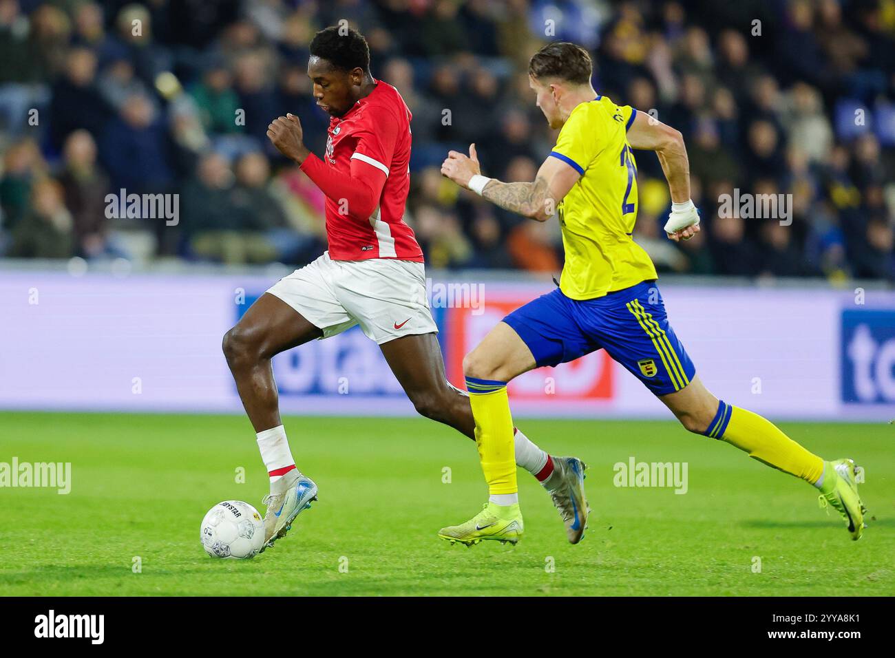 Leeuwarden, Netherlands. 20th Dec, 2024. LEEUWARDEN, Kooi Stadium, 20 ...