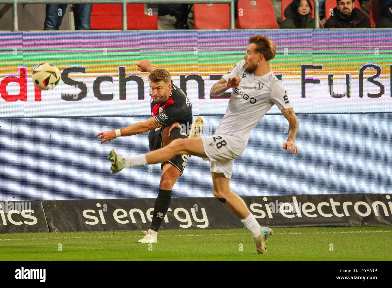 Ingolstadt, Deutschland. 20th Dec, 2024. Yannick Deichmann (FC ...
