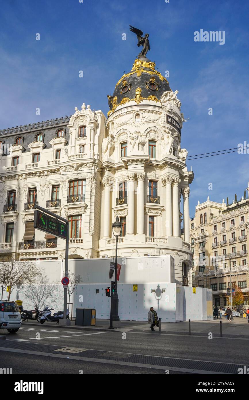 Madrid, Spain. Gran Via, with and Metropolis Building, main shopping ...