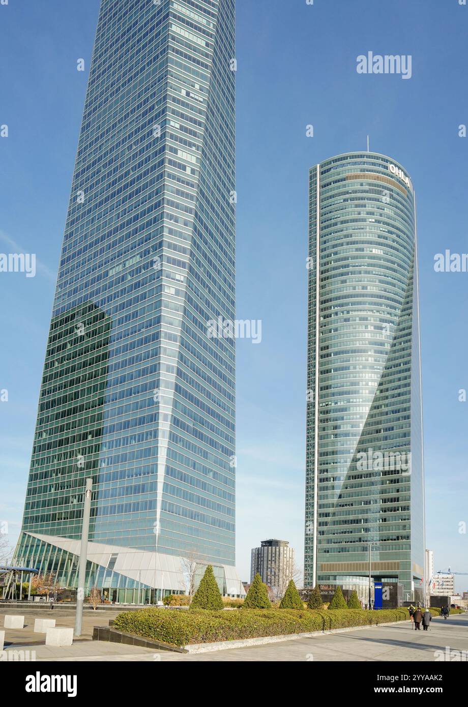 Torre emperador madrid hi-res stock photography and images - Alamy