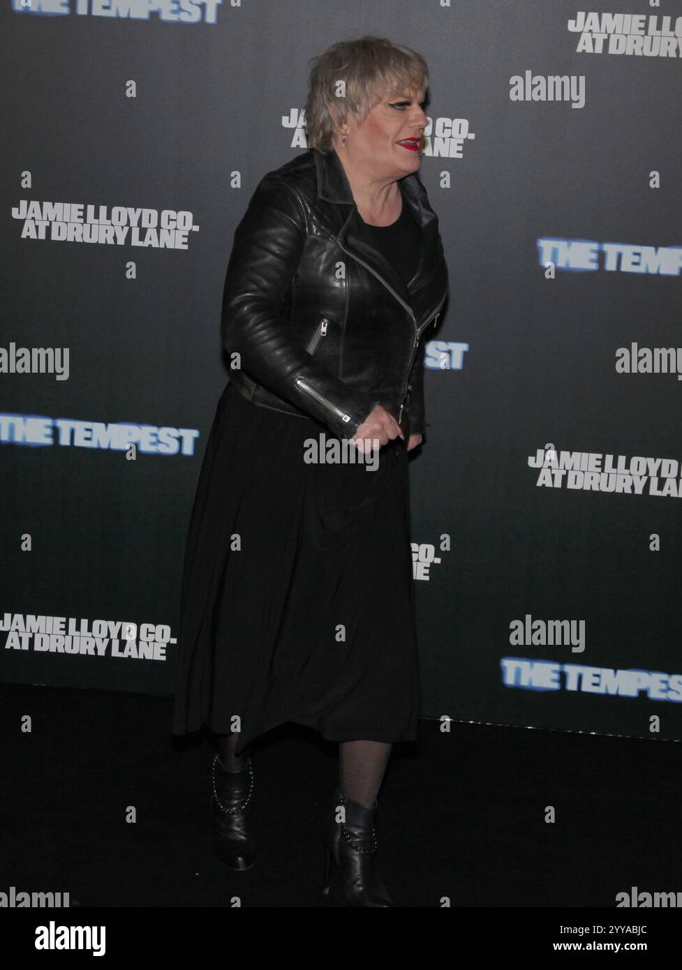 London, UK. Suzy Izzard (Eddie Izzard) at The Tempest press night ...