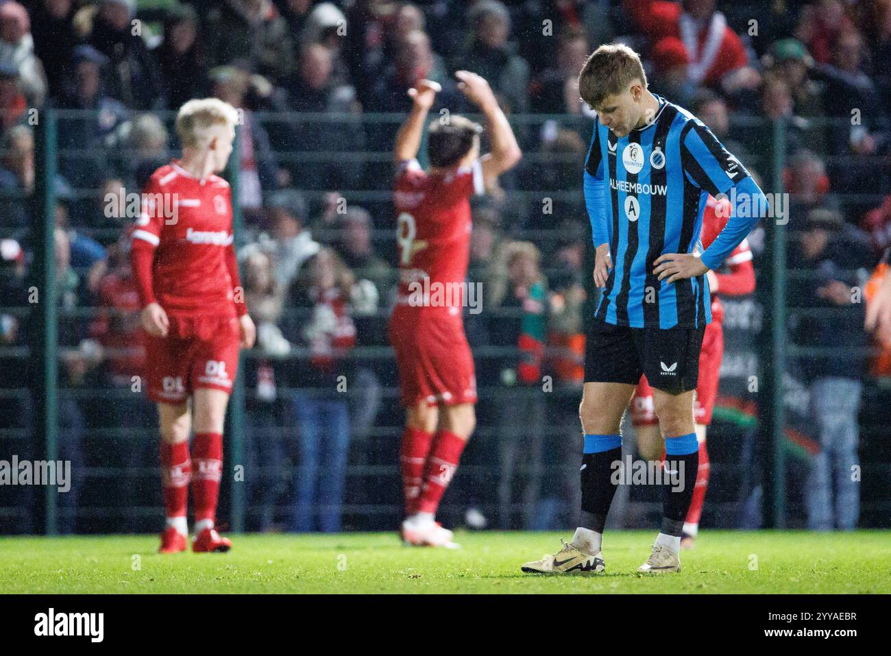Roeselare, Belgium. 20th Dec, 2024. Essevee's Jelle Vossen celebrates ...