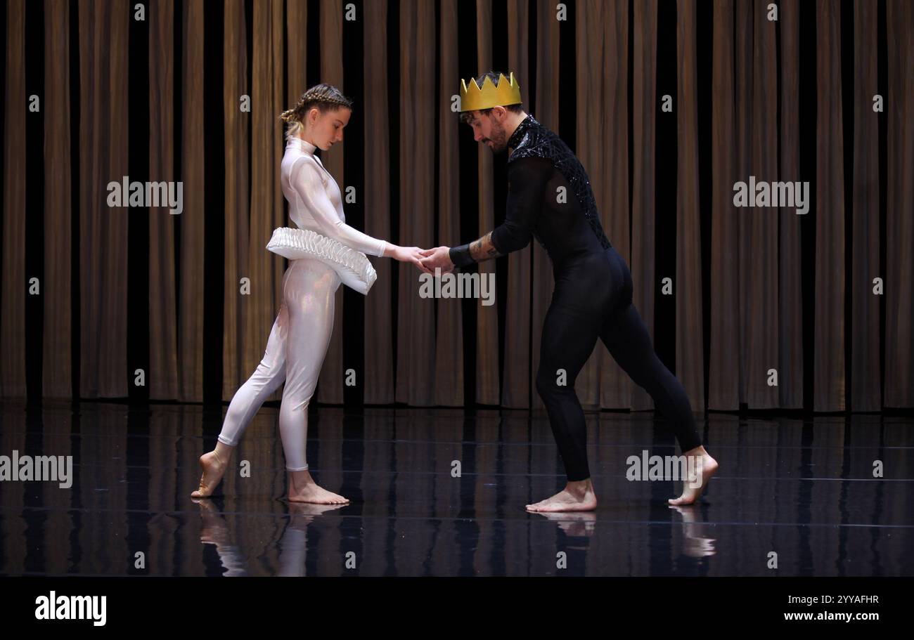 London, UK. Acrobats from the Australian circus troupe CIRCA perform ...