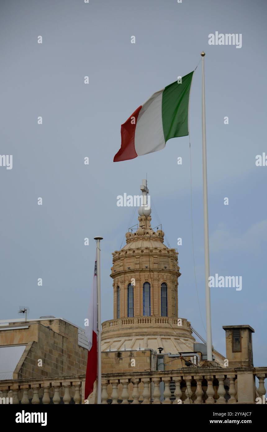 Italian Cultural Institute, St. George's Square, Valletta, Malta ...
