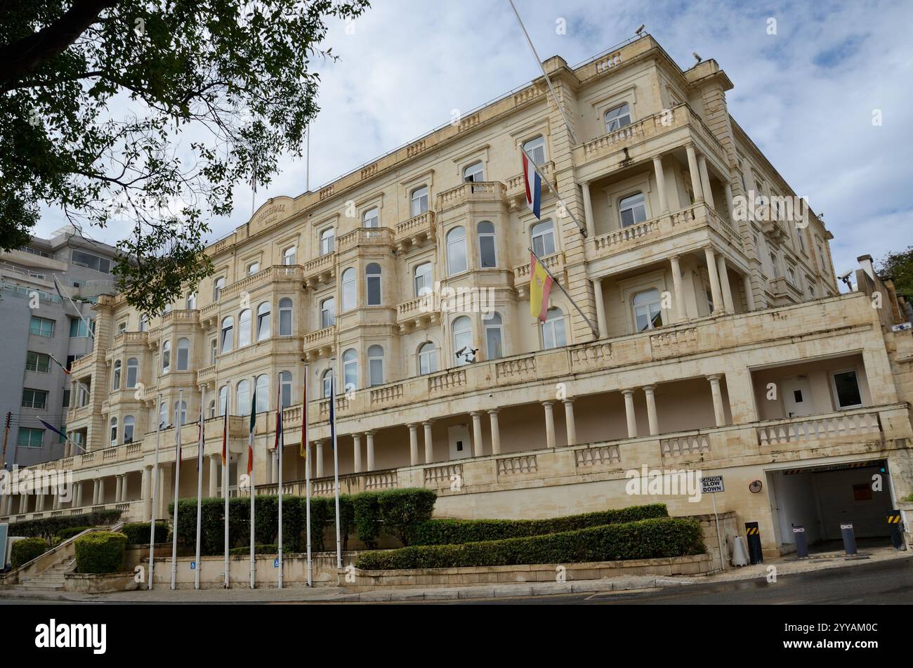 Whitehall mansions hi-res stock photography and images - Alamy