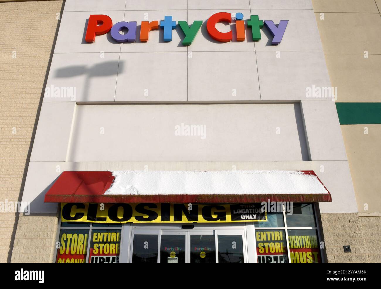 Racine, Wisconsin, USA. 20th Dec, 2024. Party City, once the nation's ...
