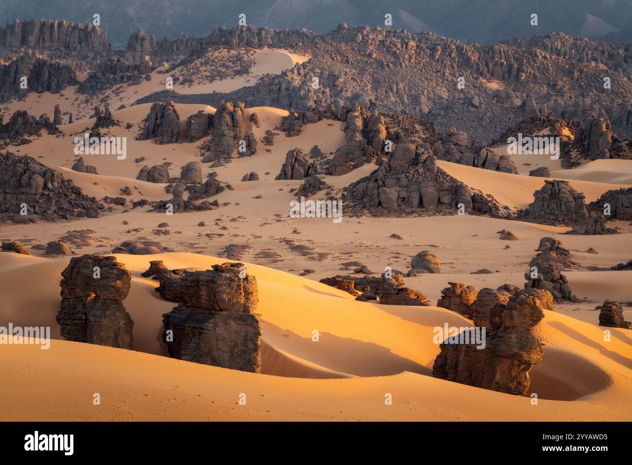 Sahara Desert Tadrart Rouge in Southern Algeria Stock Photo - Alamy