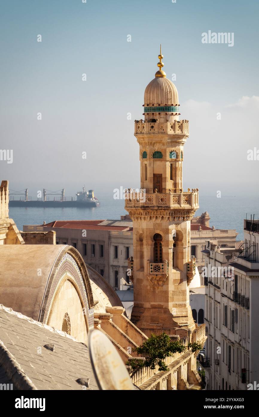 Algeria capital city hi-res stock photography and images - Alamy