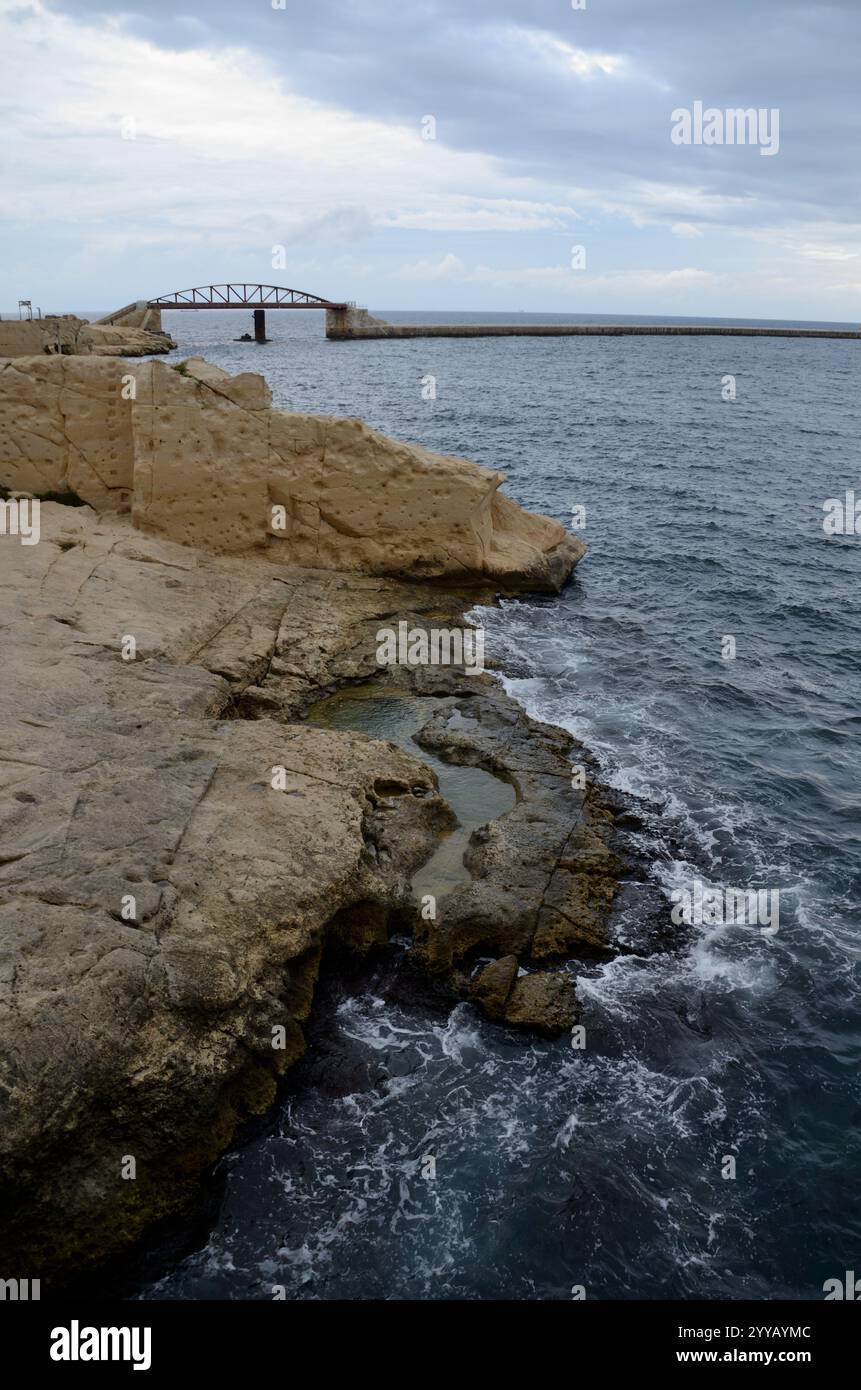 St Elmo Bridge, Valletta, Malta, Europe Stock Photo - Alamy