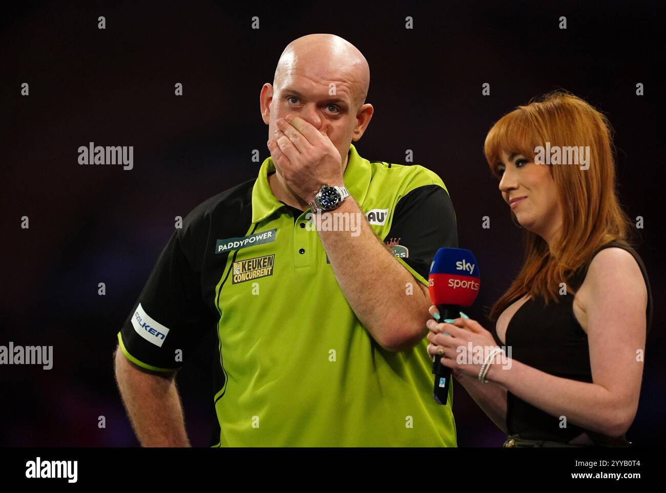 Michael van Gerwen reacts after victory over James Hurrell (not ...