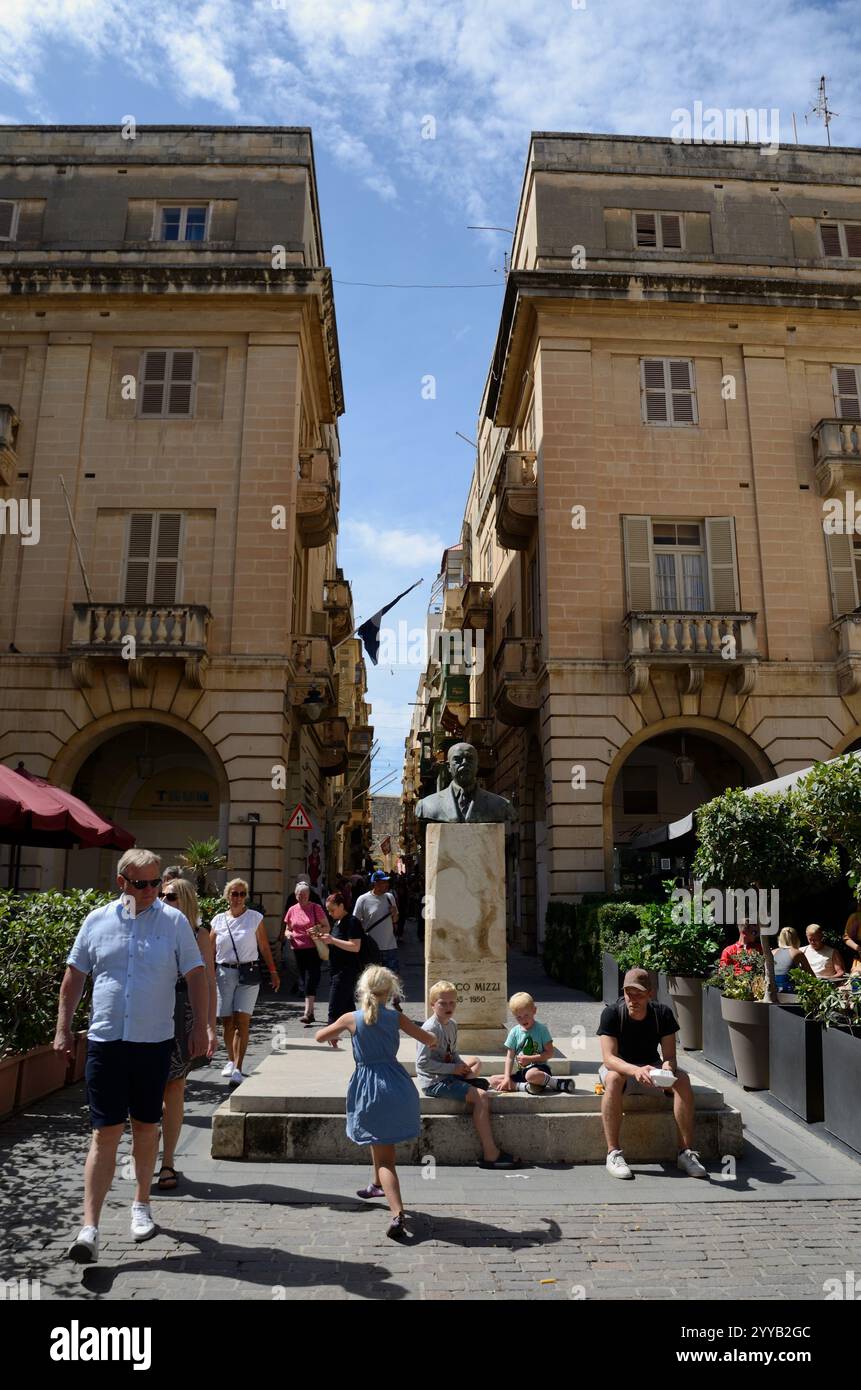 Enrico Mizzi memorial, Valletta, Malta, Europe Stock Photo - Alamy