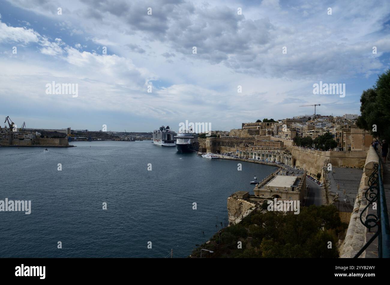 Malta fort lascaris hi-res stock photography and images - Alamy